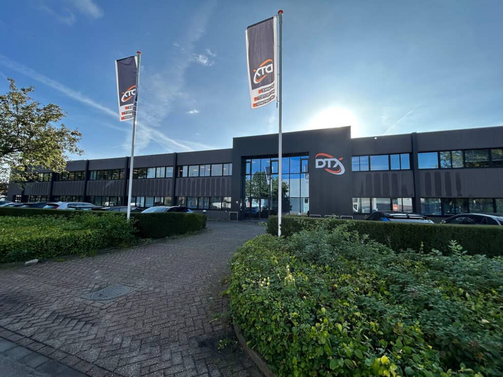 DTX en DEFION winnen aanbesteding SURF - Dutch Technology eXperts